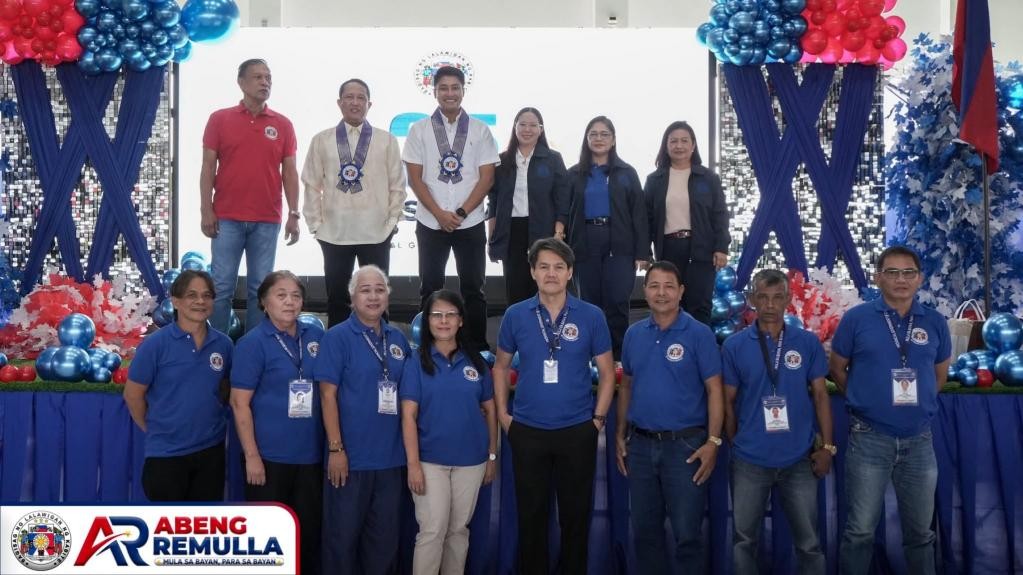 Governor Remulla Leads 2025 Loyalty Service Awards, Honors Cavite’s ...
